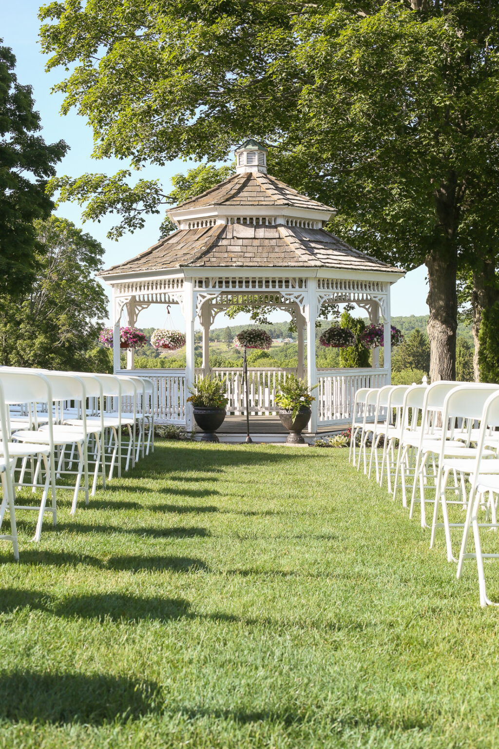 Venue Spotlight – Glastonbury Hills Country Club - Brian Ambrose ...